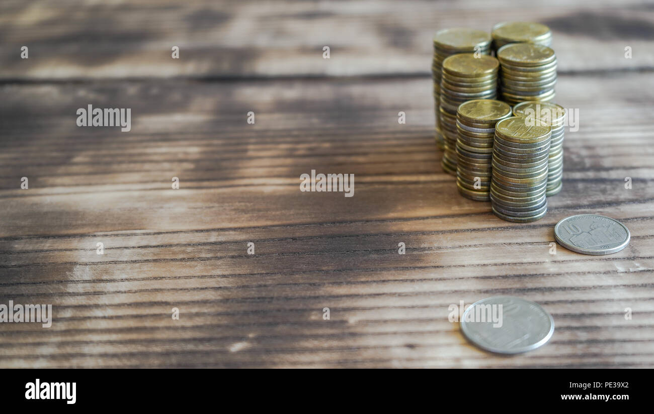 Golden yellow disc hi-res stock photography and images - Alamy