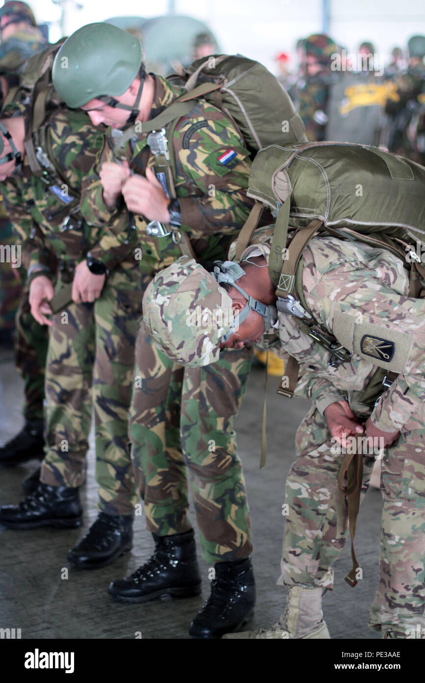 Sept 16th 1944 hi-res stock photography and images - Alamy