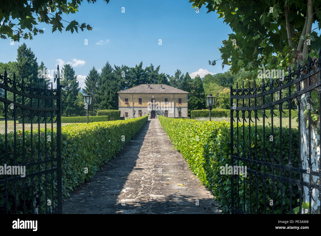 Historic villa and park near Bagnone and Filetto, Lunigiana, Massa ...