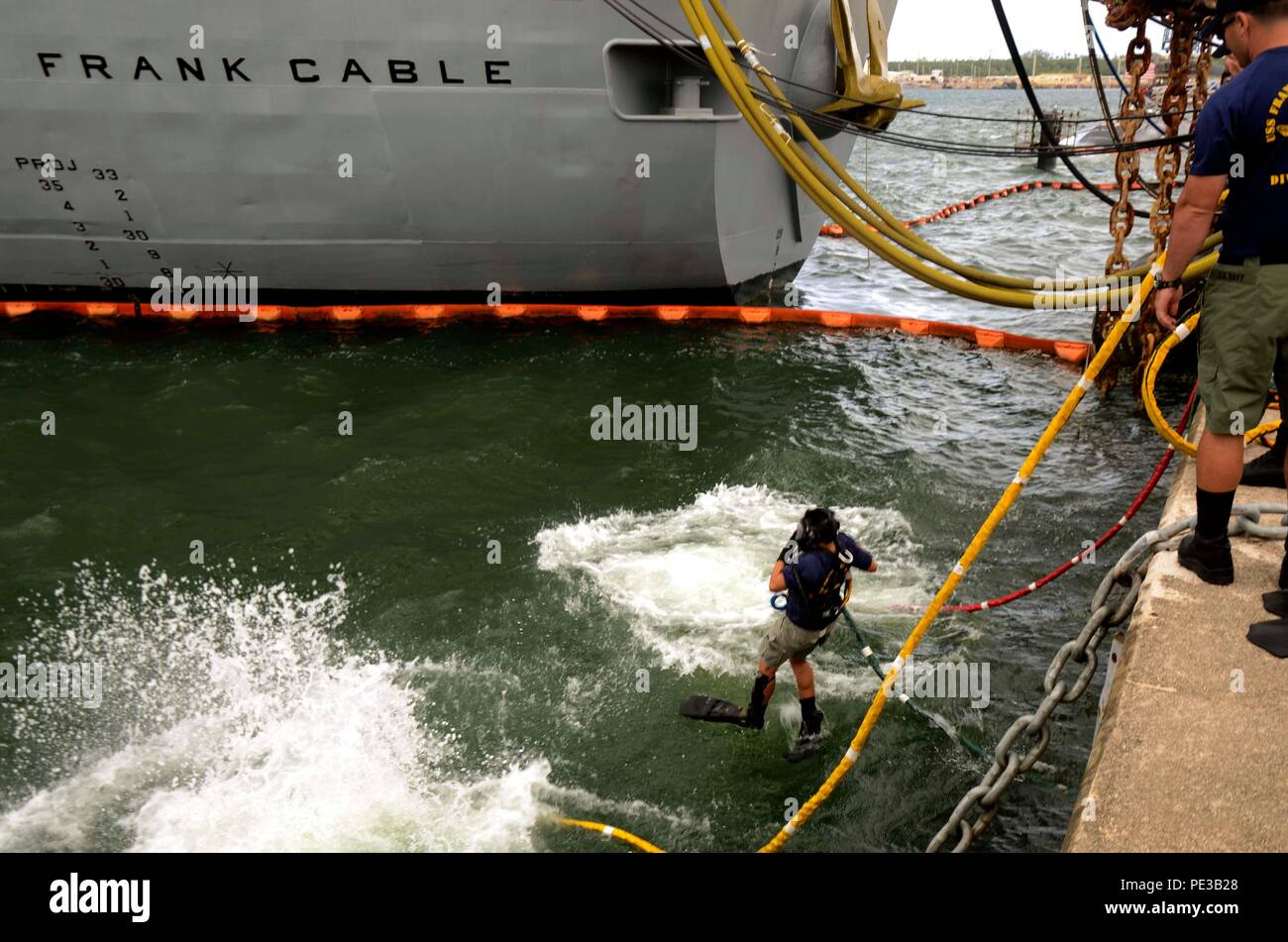 Submarine cable underwater hi-res stock photography and images - Alamy