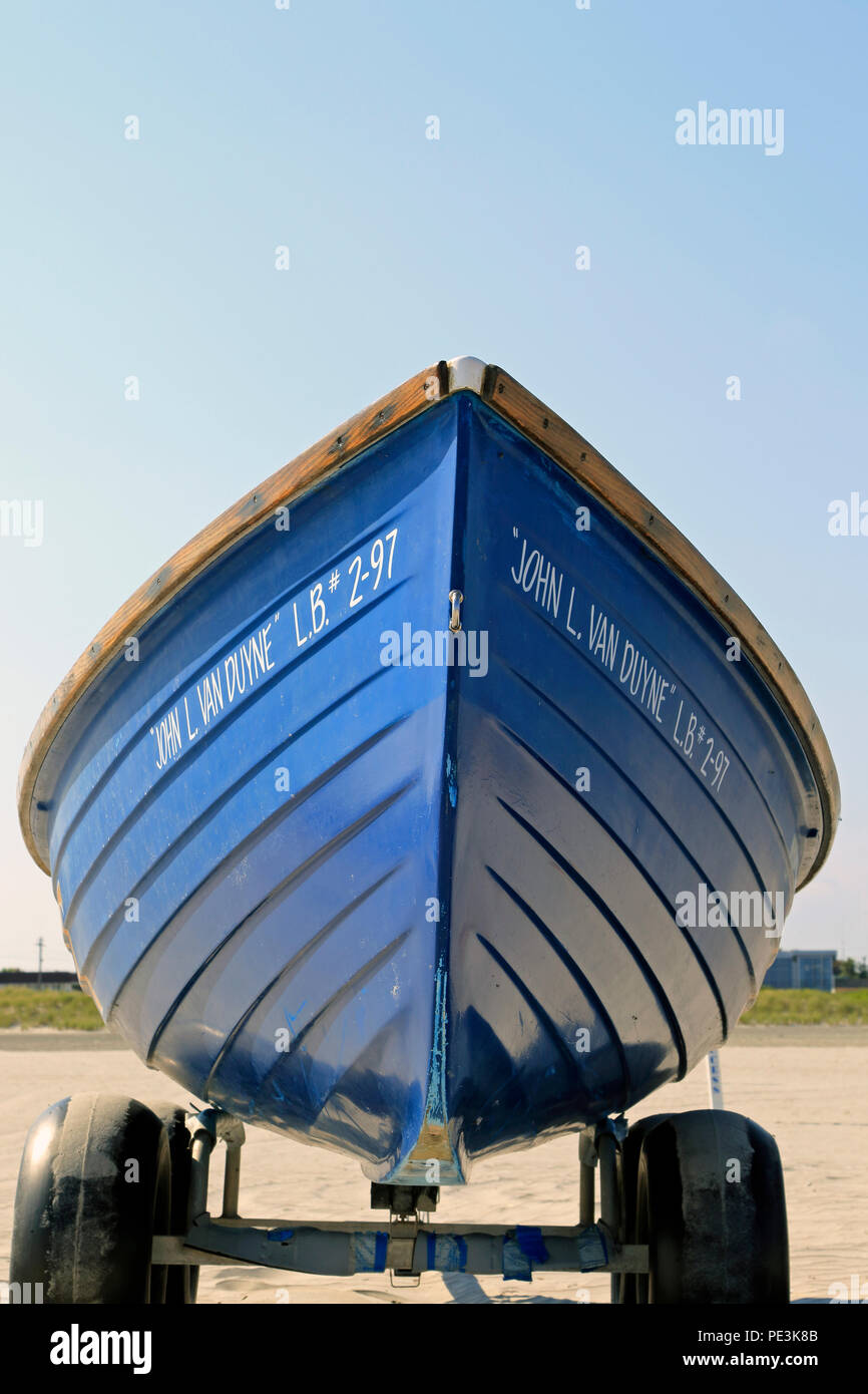 Bow of lifeboat hi-res stock photography and images - Alamy