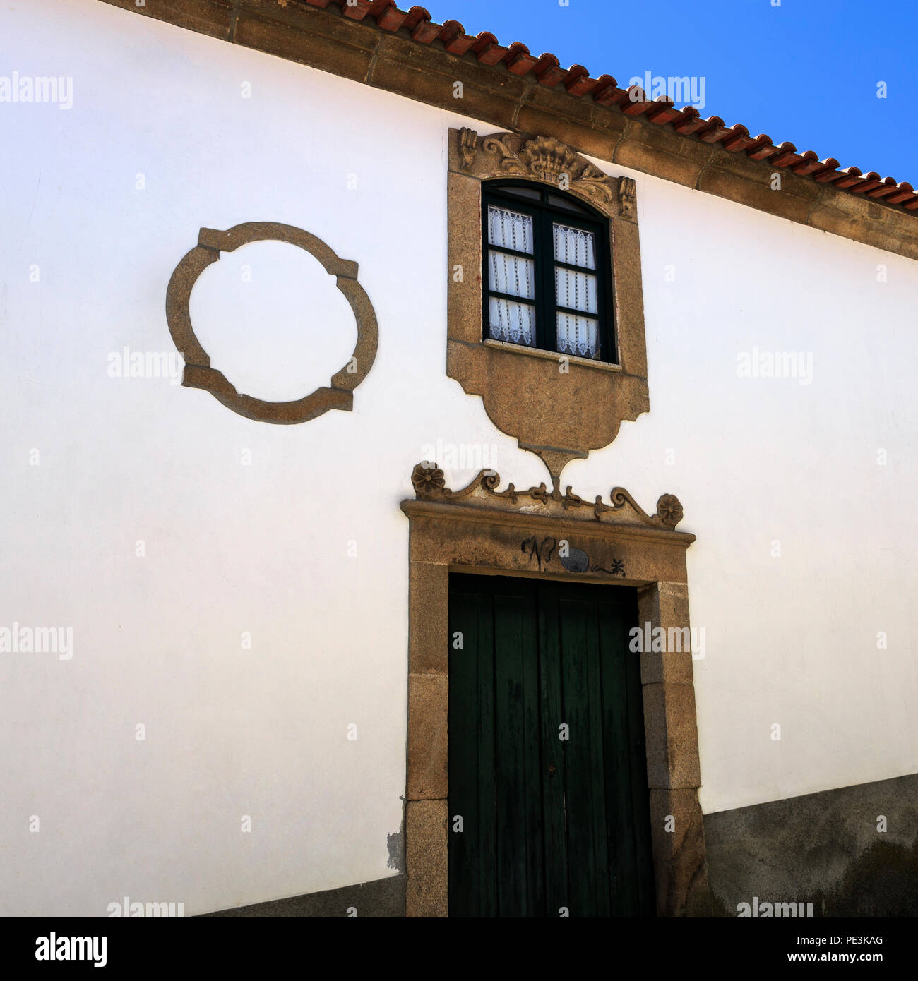Right portal hi-res stock photography and images - Alamy