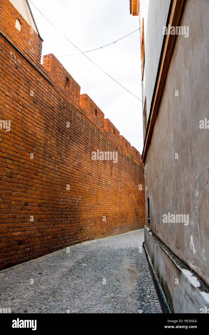 Narrow red brick house hi-res stock photography and images - Alamy