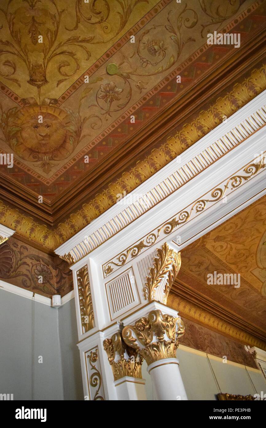 Wall lining hi-res stock photography and images - Alamy