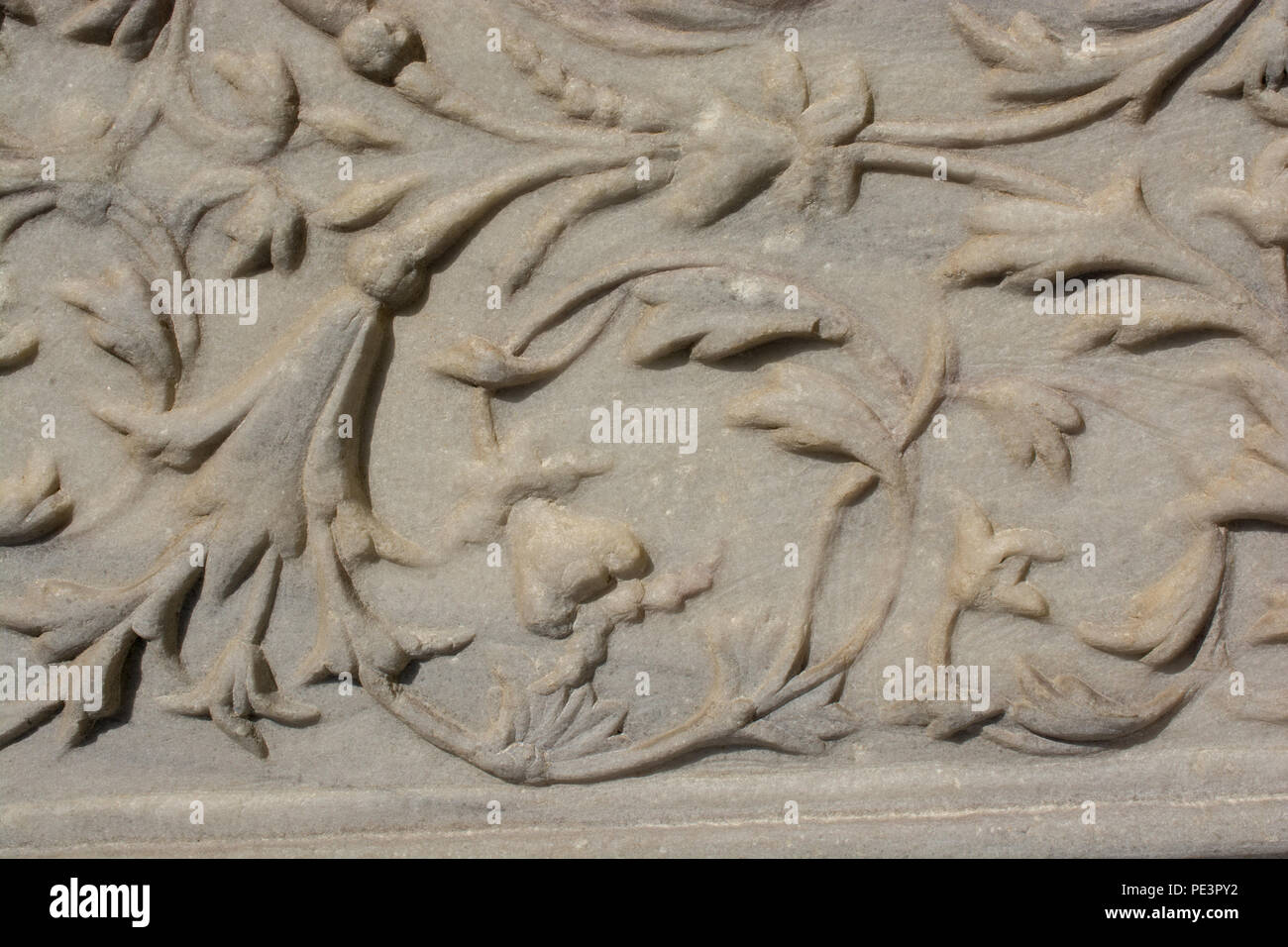 Ottoman marble stone carving art in floral patterns Stock Photo - Alamy