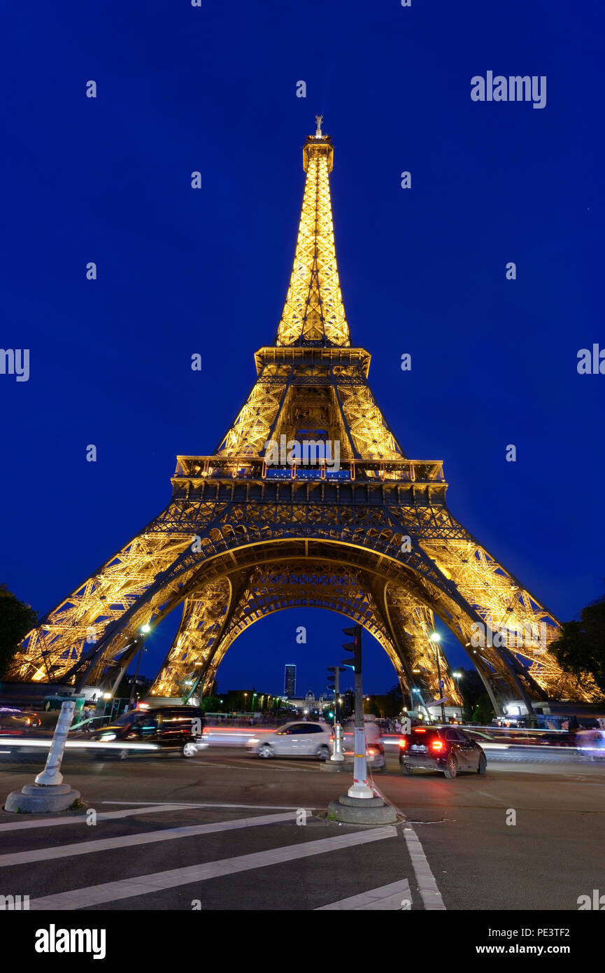 Illuminated Eiffel Tower, Paris, France Stock Photo - Alamy