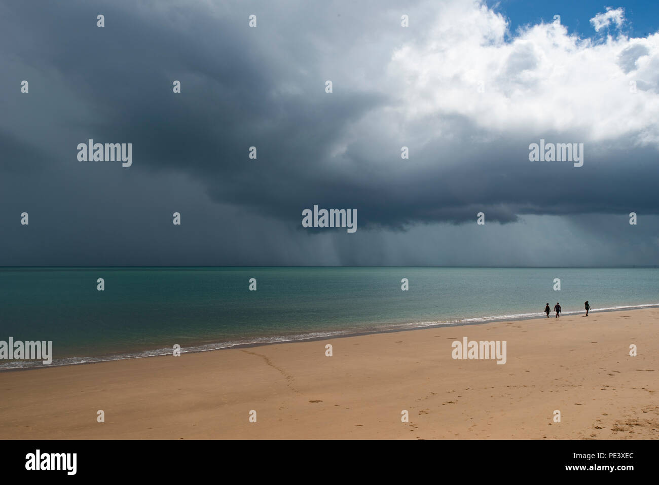 Approaching storm hi-res stock photography and images - Alamy