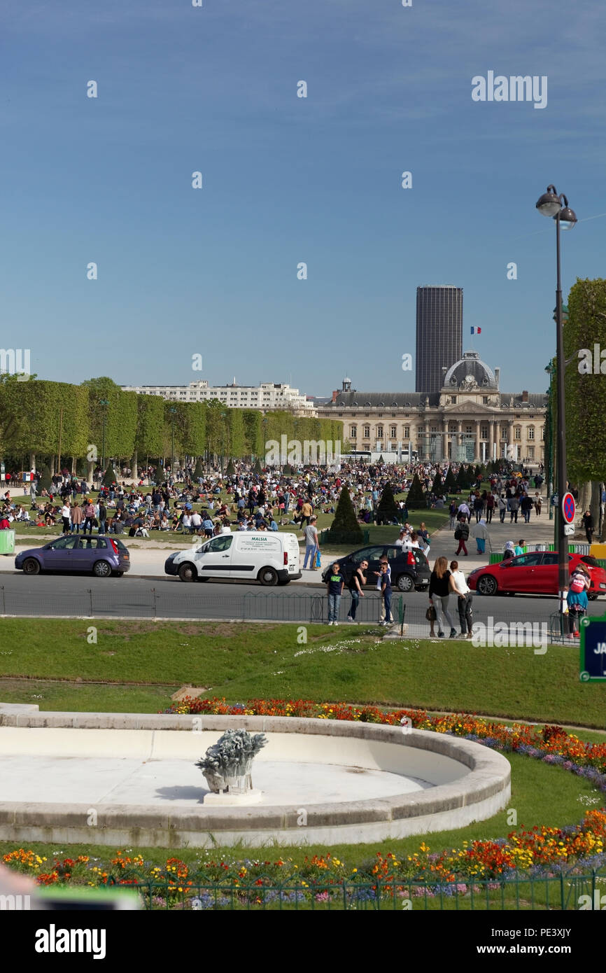 Quartier militaire hi-res stock photography and images - Alamy