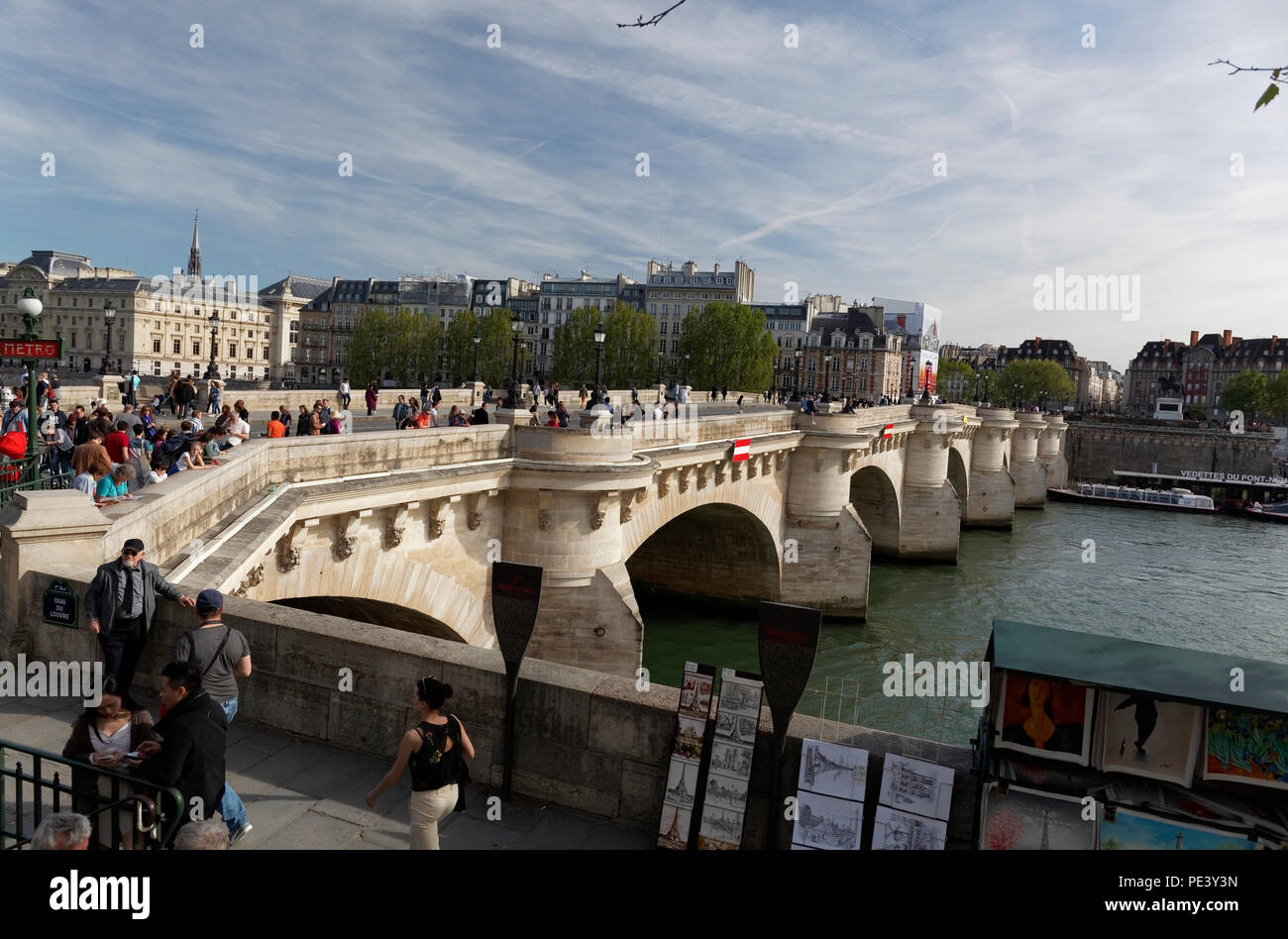 The Pont Neuf ("New Bridge") is the oldest standing bridge across the ...