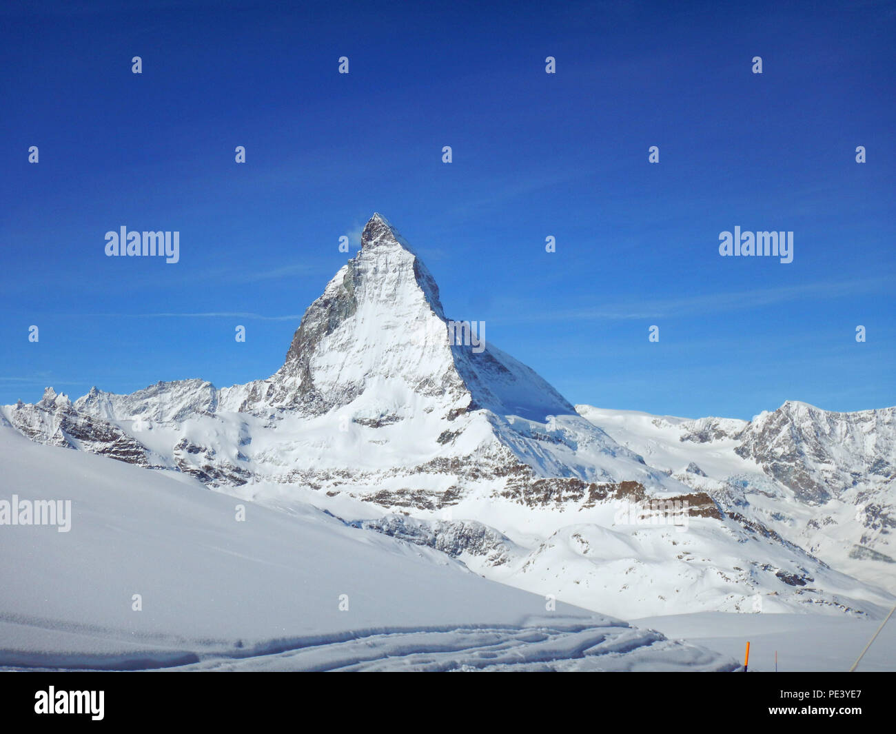 Matterhorn switzerland skiing hi-res stock photography and images - Alamy