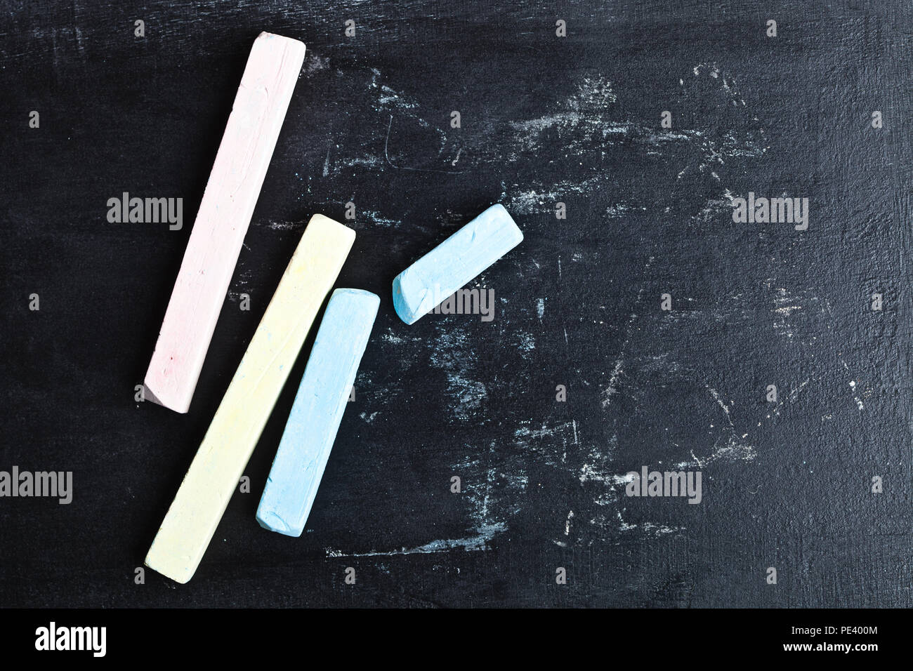 Pieces of chalk hi-res stock photography and images - Alamy