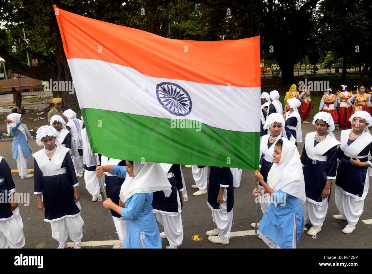 Kolkata, India. 12th Aug, 2018. Indian girl students practice parade ...