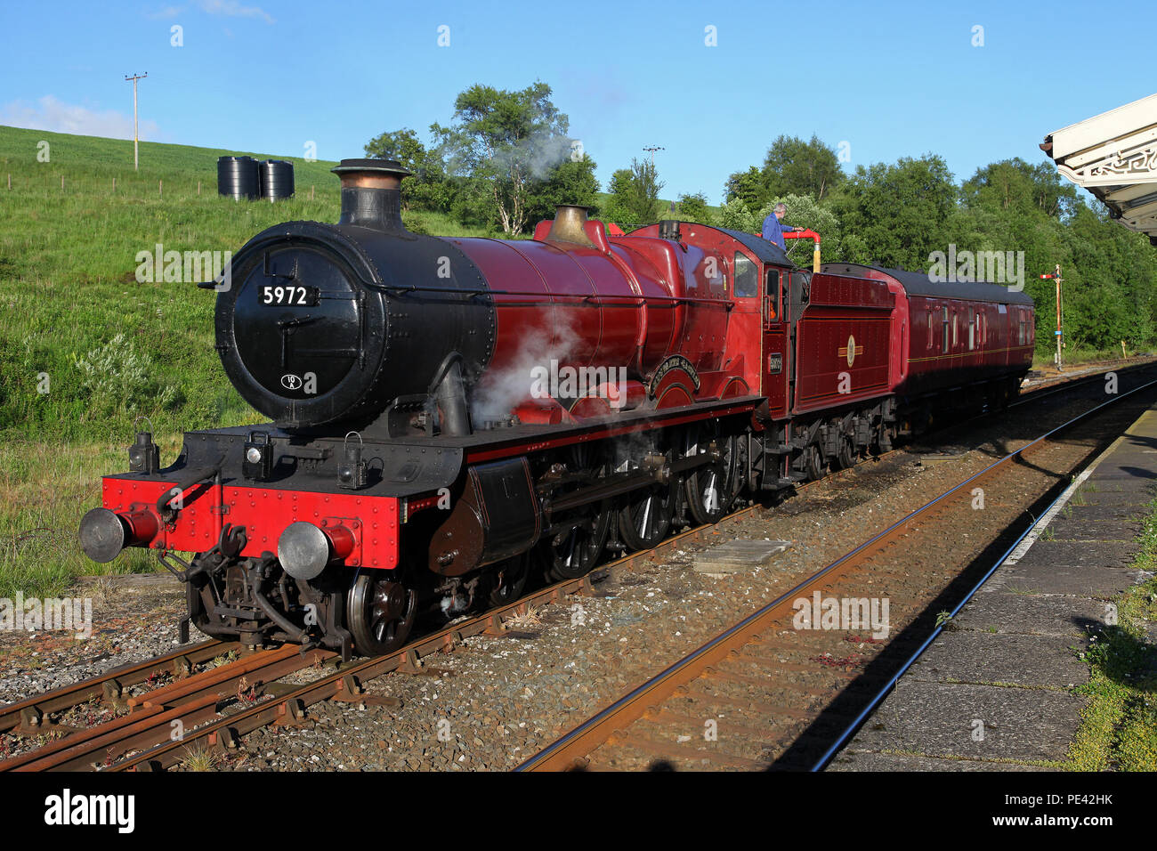 Hogwarts castle train hi-res stock photography and images - Alamy