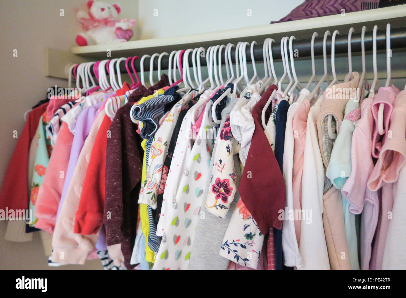 Full closet hi-res stock photography and images - Alamy