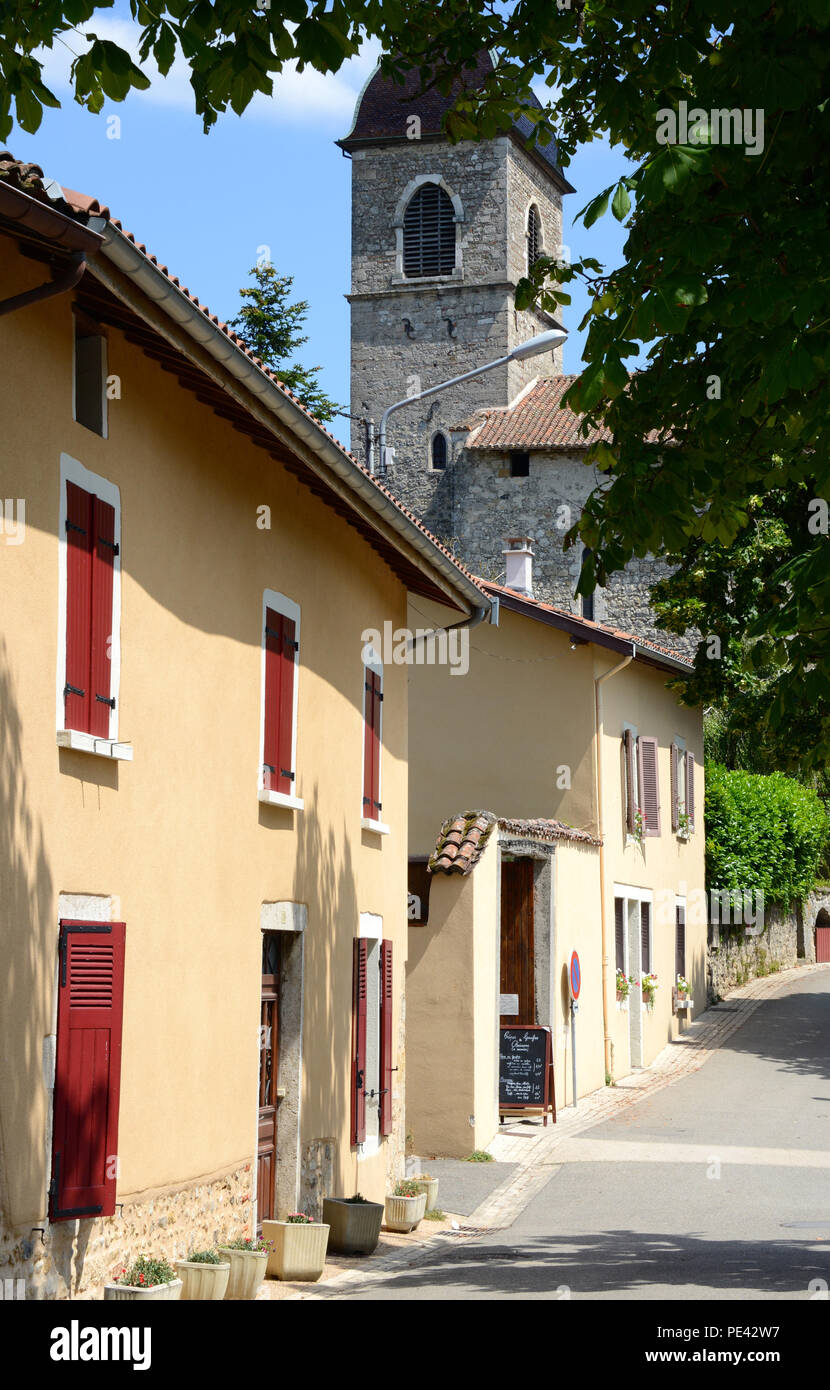The pretty village of Perouges in the south of France Stock Photo - Alamy