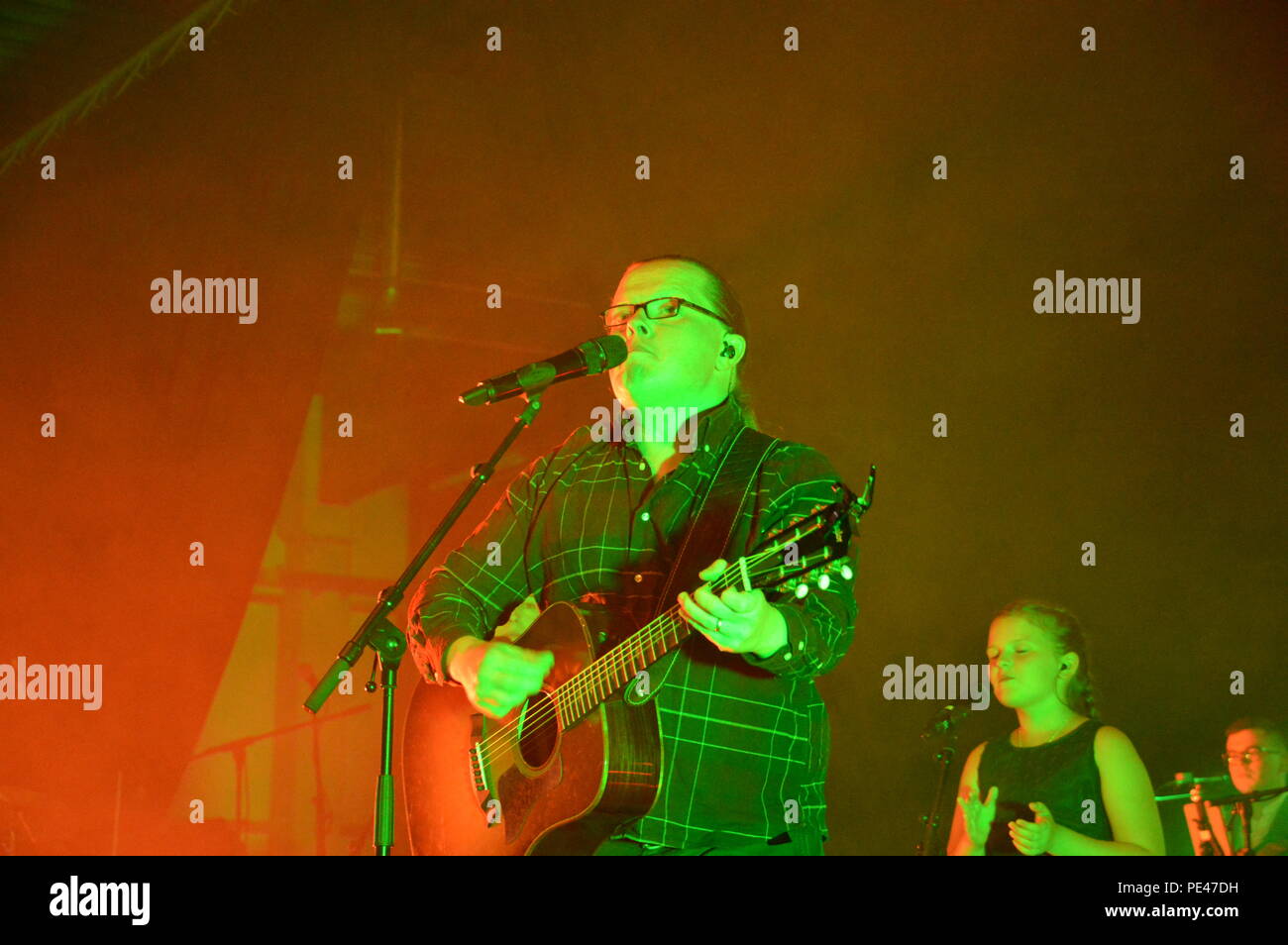 Kelly family concert hi-res stock photography and images - Alamy
