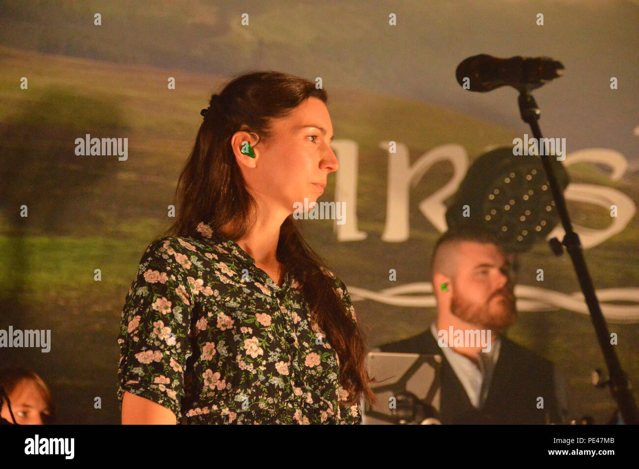 Kelly family concert hi-res stock photography and images - Alamy