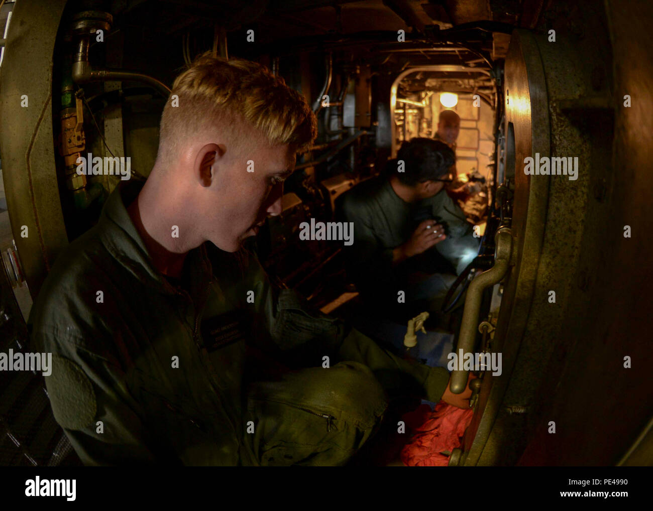 Hull blitz hi-res stock photography and images - Alamy