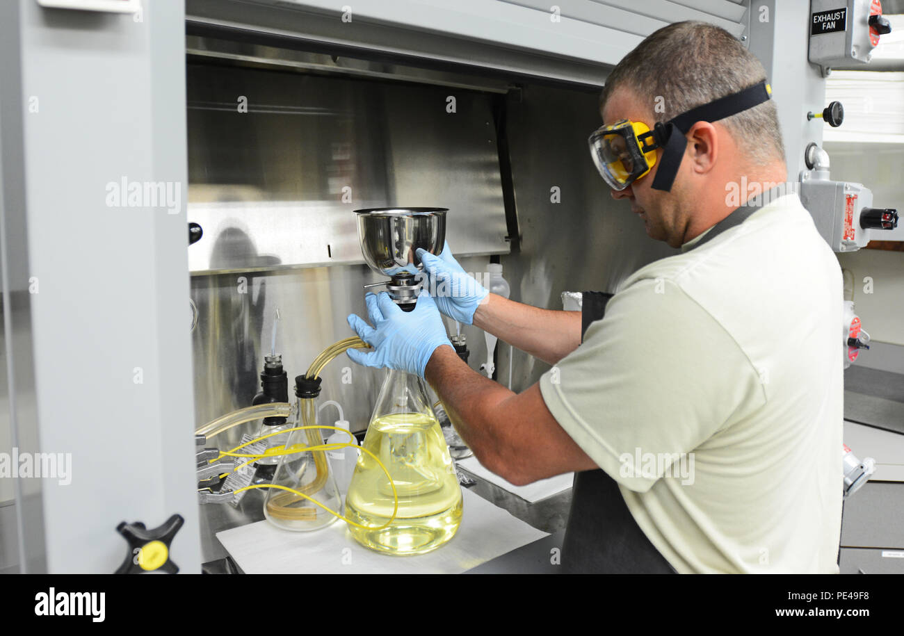 A Florida Air National Guard Airman of the Petroleum, Oils and ...