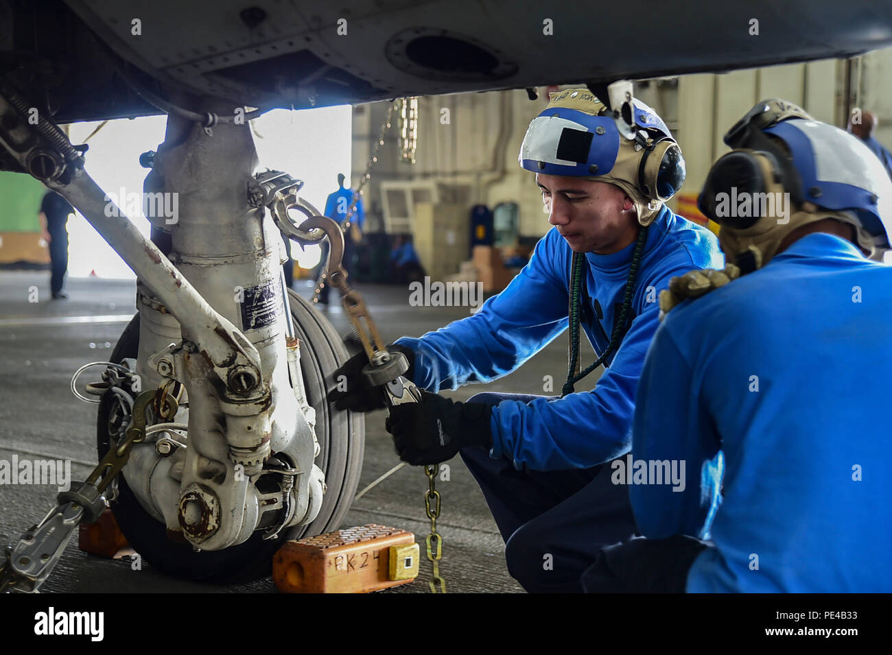 150906-N-ZZ999-048 ATLANTIC OCEAN (Sept. 6, 2015) – Aviation Boatswain ...