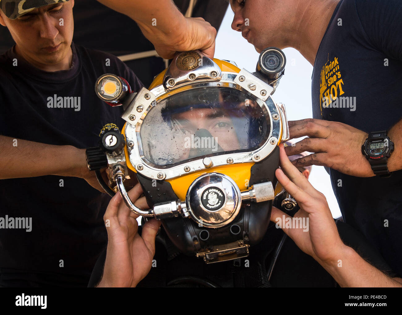 Kirby morgan 37 hi-res stock photography and images - Alamy