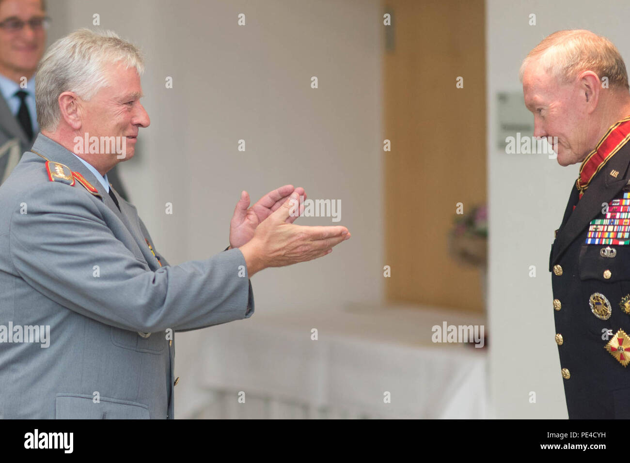 German Gen. Volker Wieker, German Chief of Defense, applauds U.S ...