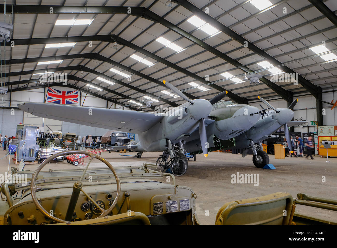 Mosquito raf ww2 hi-res stock photography and images - Alamy