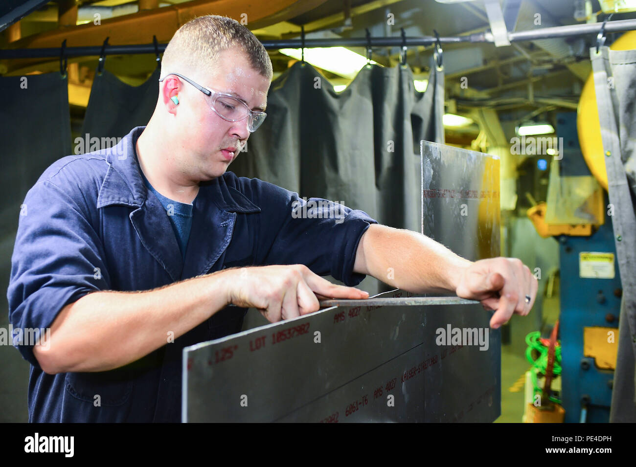 Lynch machine hi-res stock photography and images - Alamy
