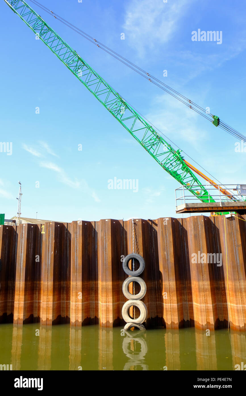 Steel building construction in boston hi-res stock photography and ...