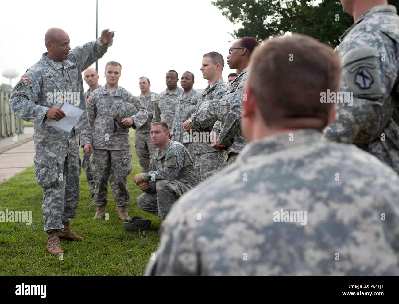 Derrick brooks hi-res stock photography and images - Alamy