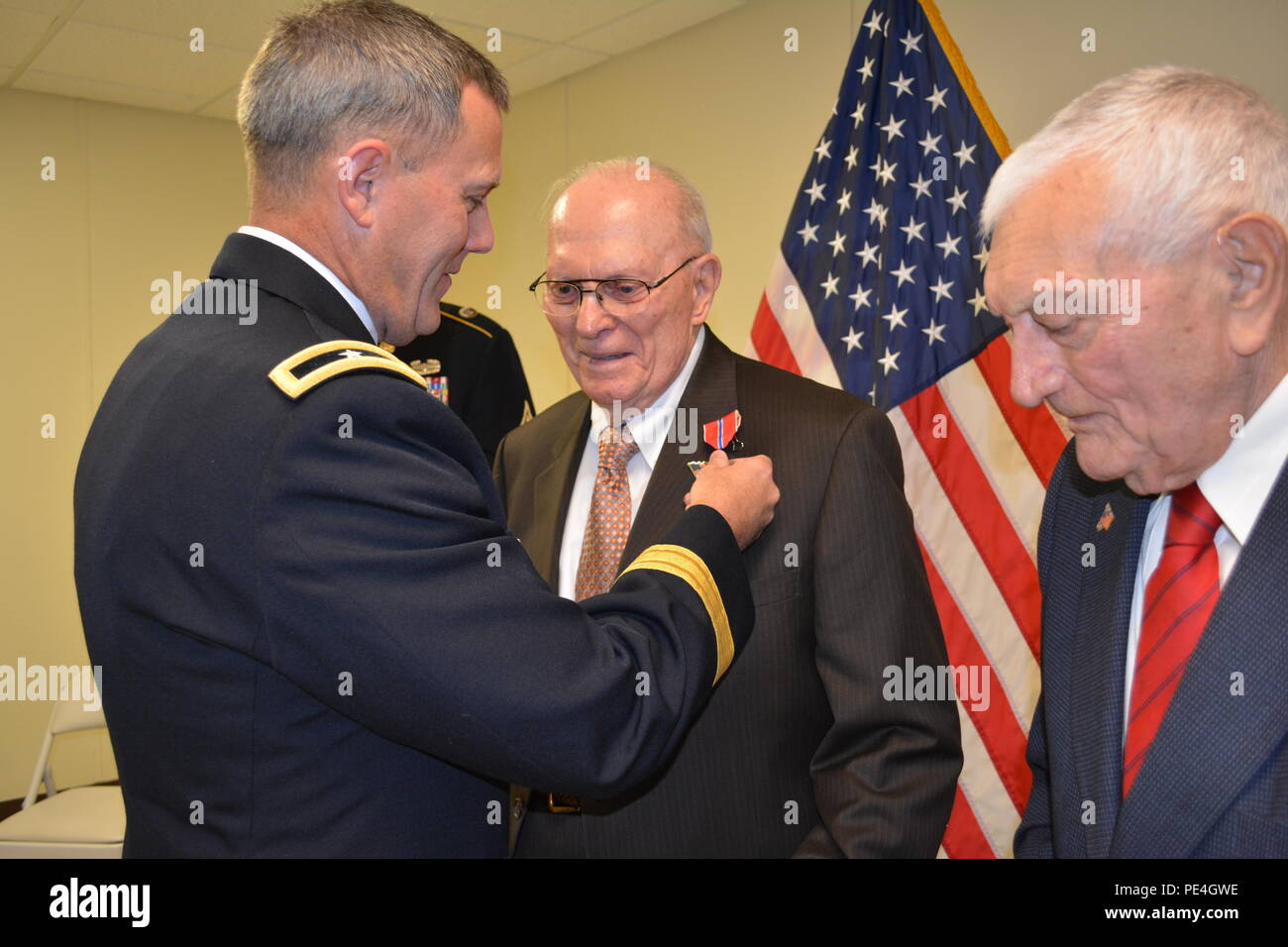 Awards the bronze star medal to wwii veteran lt col hi-res stock ...