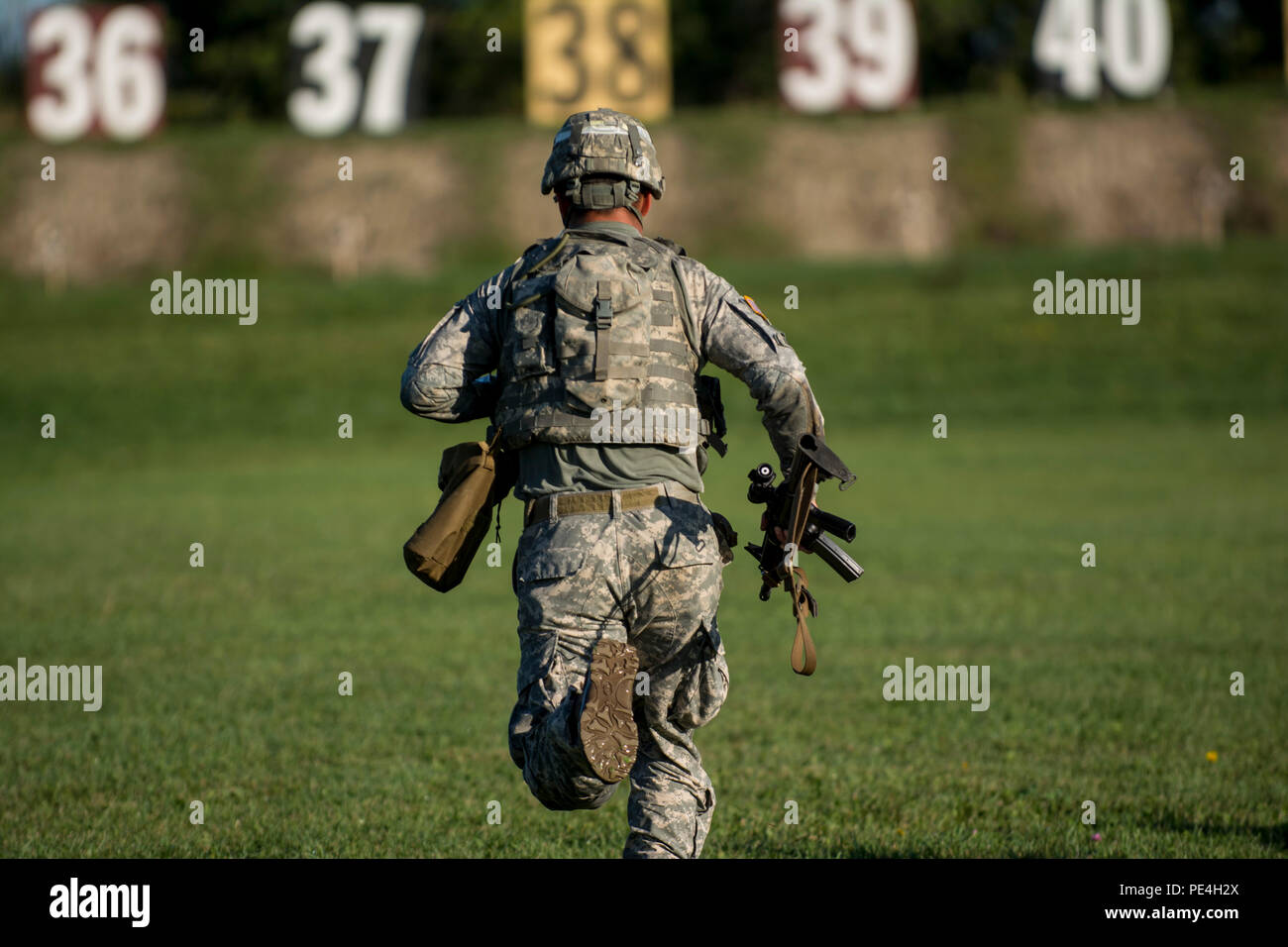 Small berm hi-res stock photography and images - Alamy