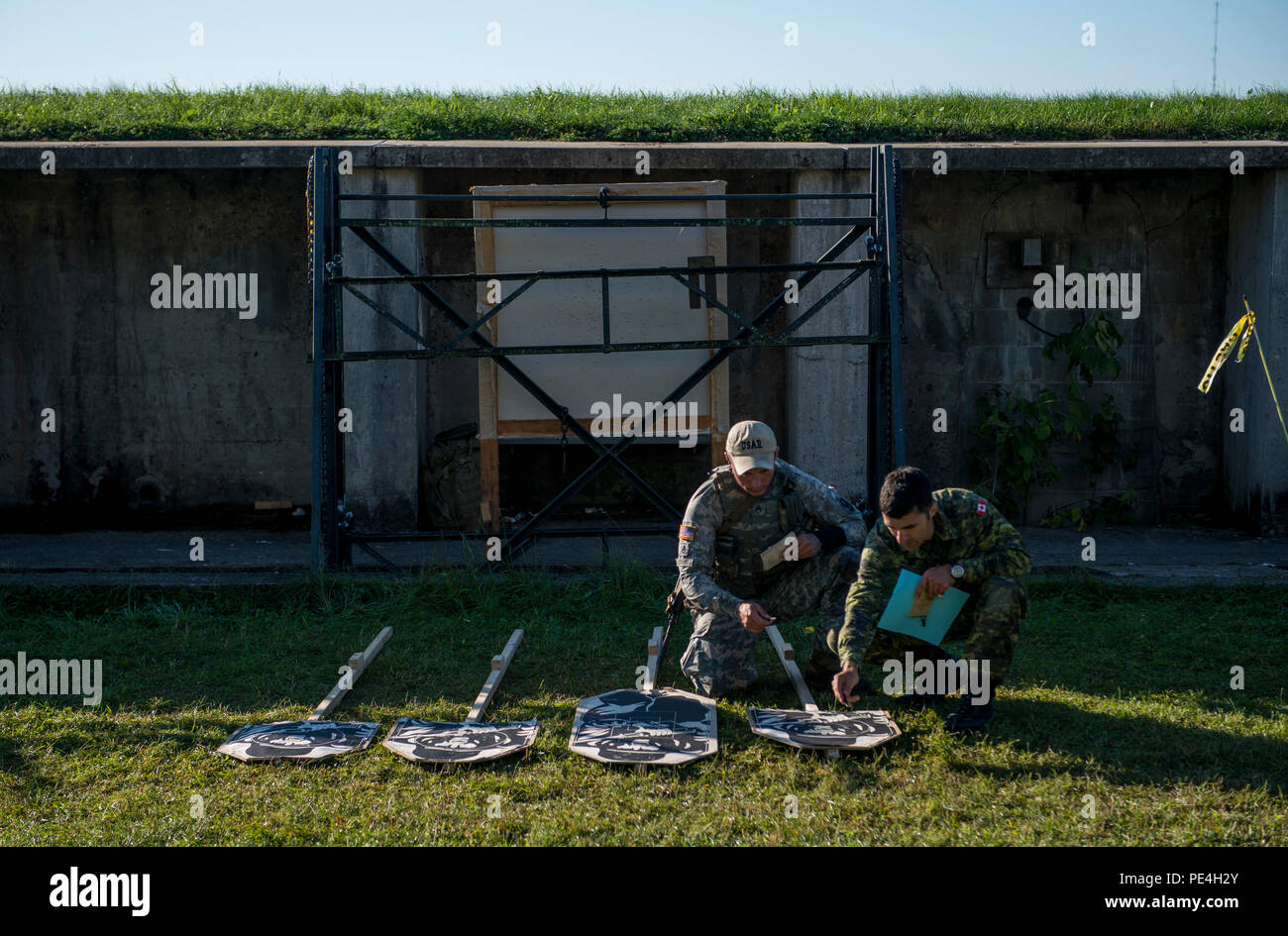 50 yard rifle hi-res stock photography and images - Alamy