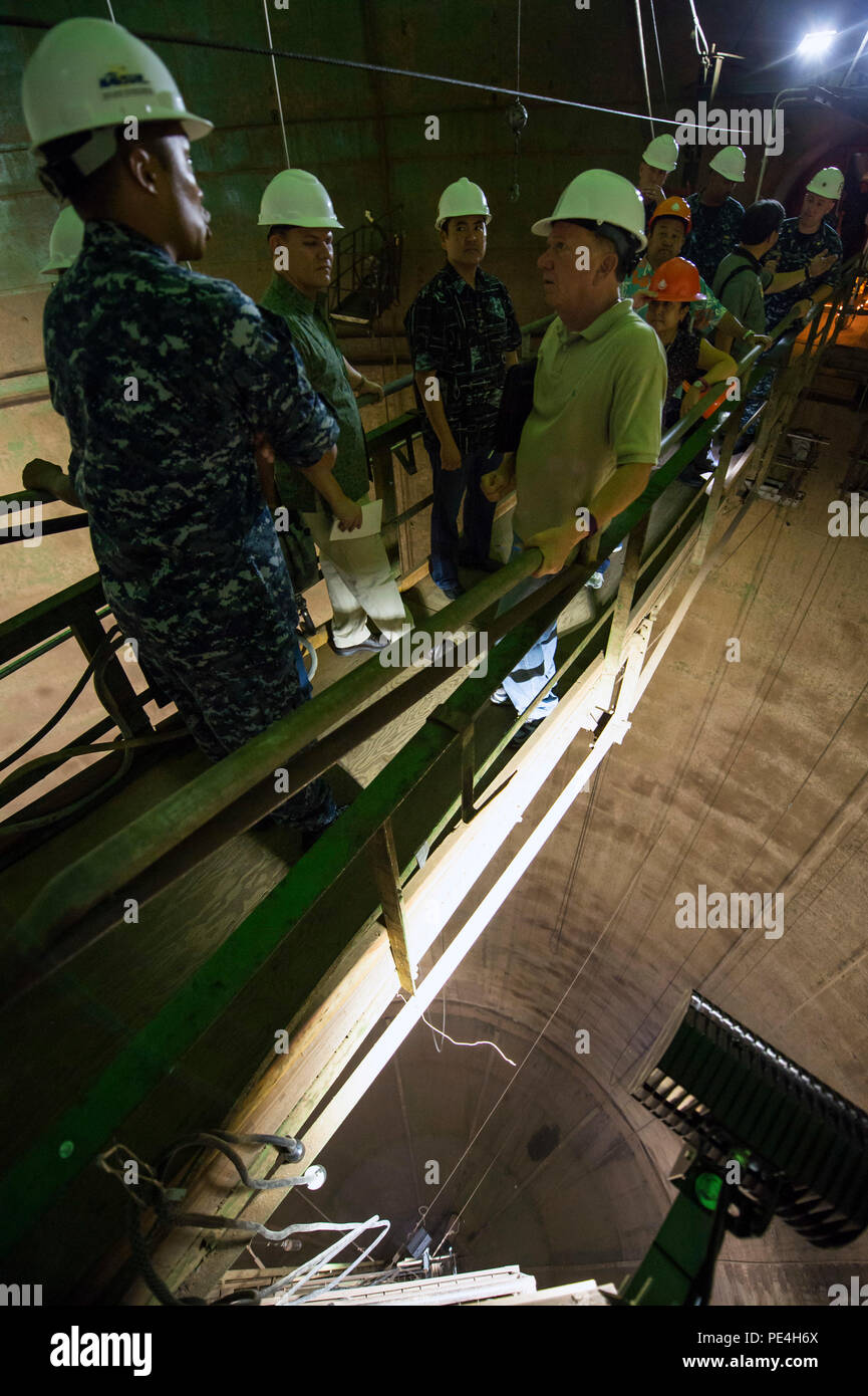 150915‐N‐GI544‐148 PEARL HARBOR (Sept. 15, 2015) Capt. Ken Epps ...