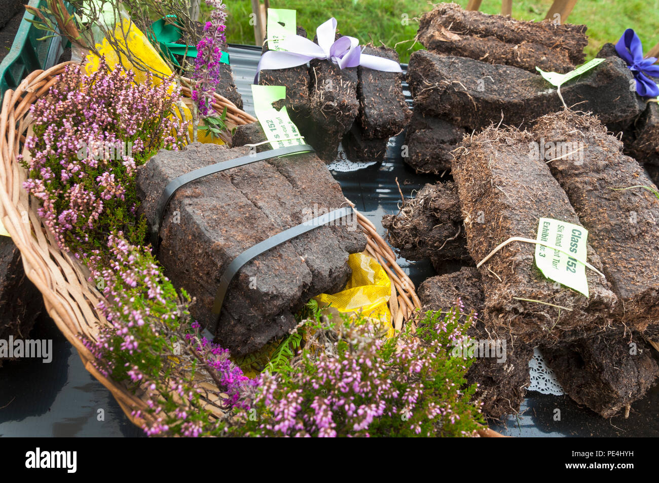 Fuel turf peat display size shape vegetable vegetables show agri hi-res ...