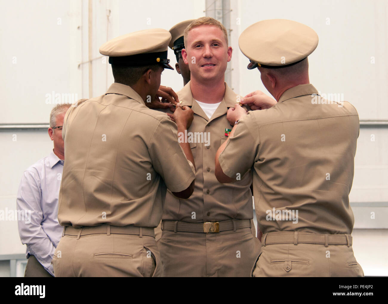 Chief petty officer collar devices hi-res stock photography and images ...