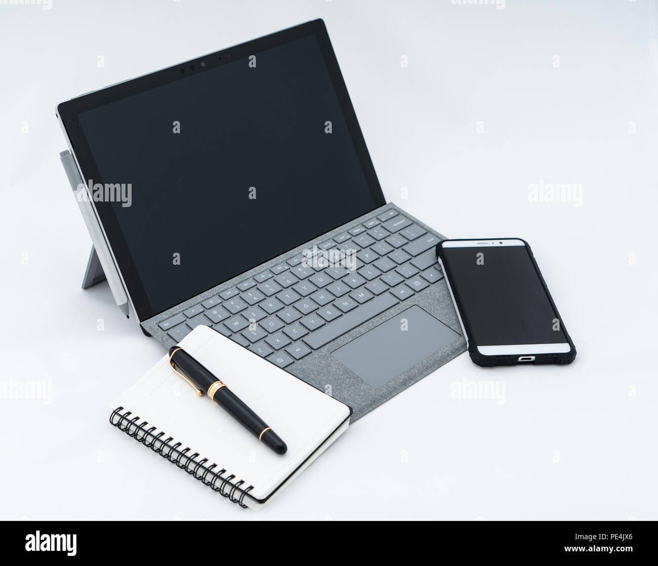 Chromebook laptop hi-res stock photography and images - Alamy