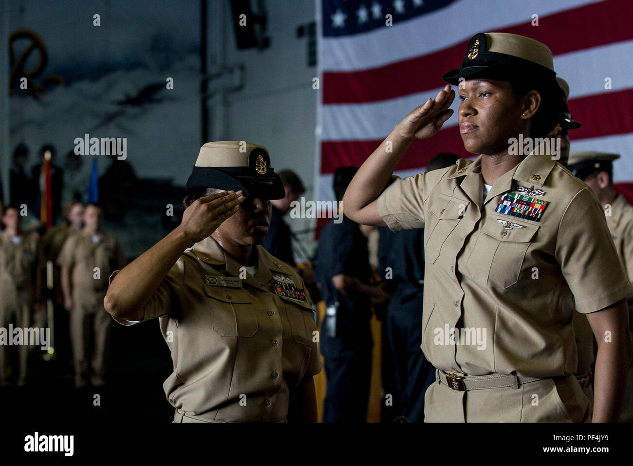 150916-N-IN729-356 WESTERN PACIFIC OCEAN (Sept. 16, 2015) Chief ...