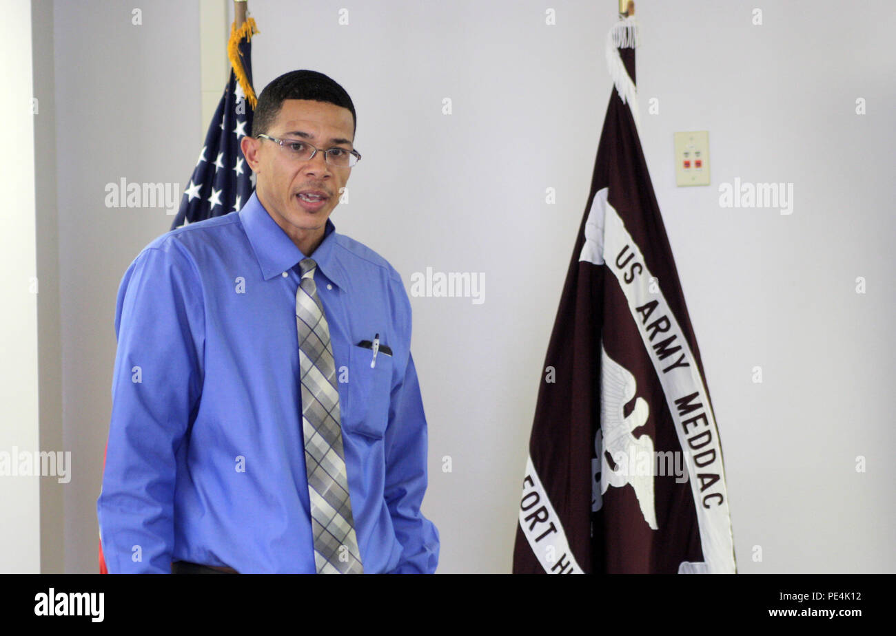 Raymond w bliss army health center rwbahc hi-res stock photography and ...