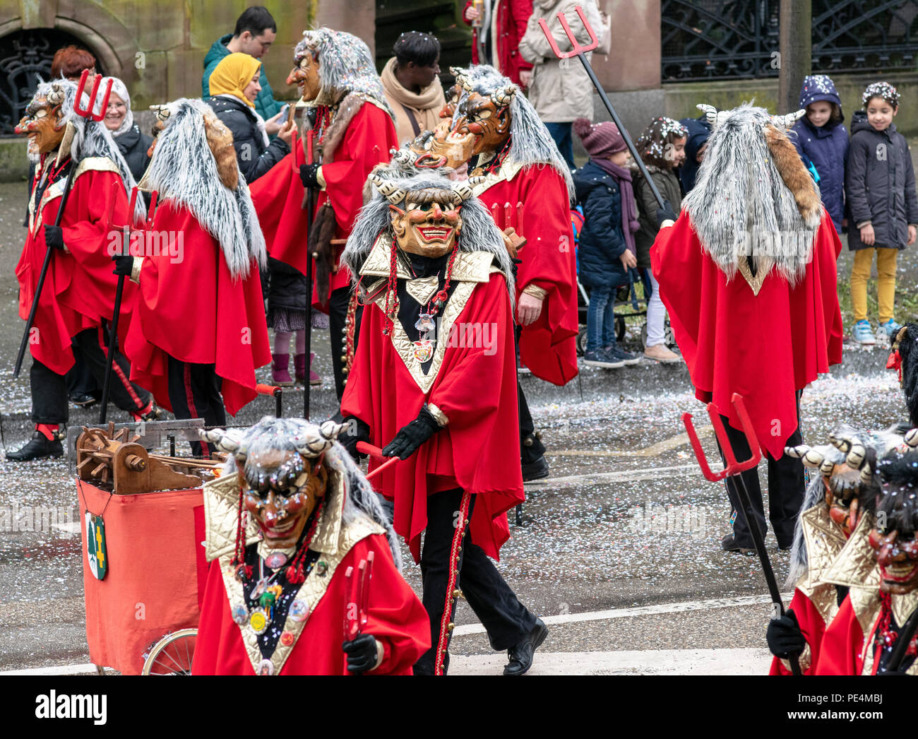 Teufel's Narren, German devil's fools, Strasbourg carnival parade ...