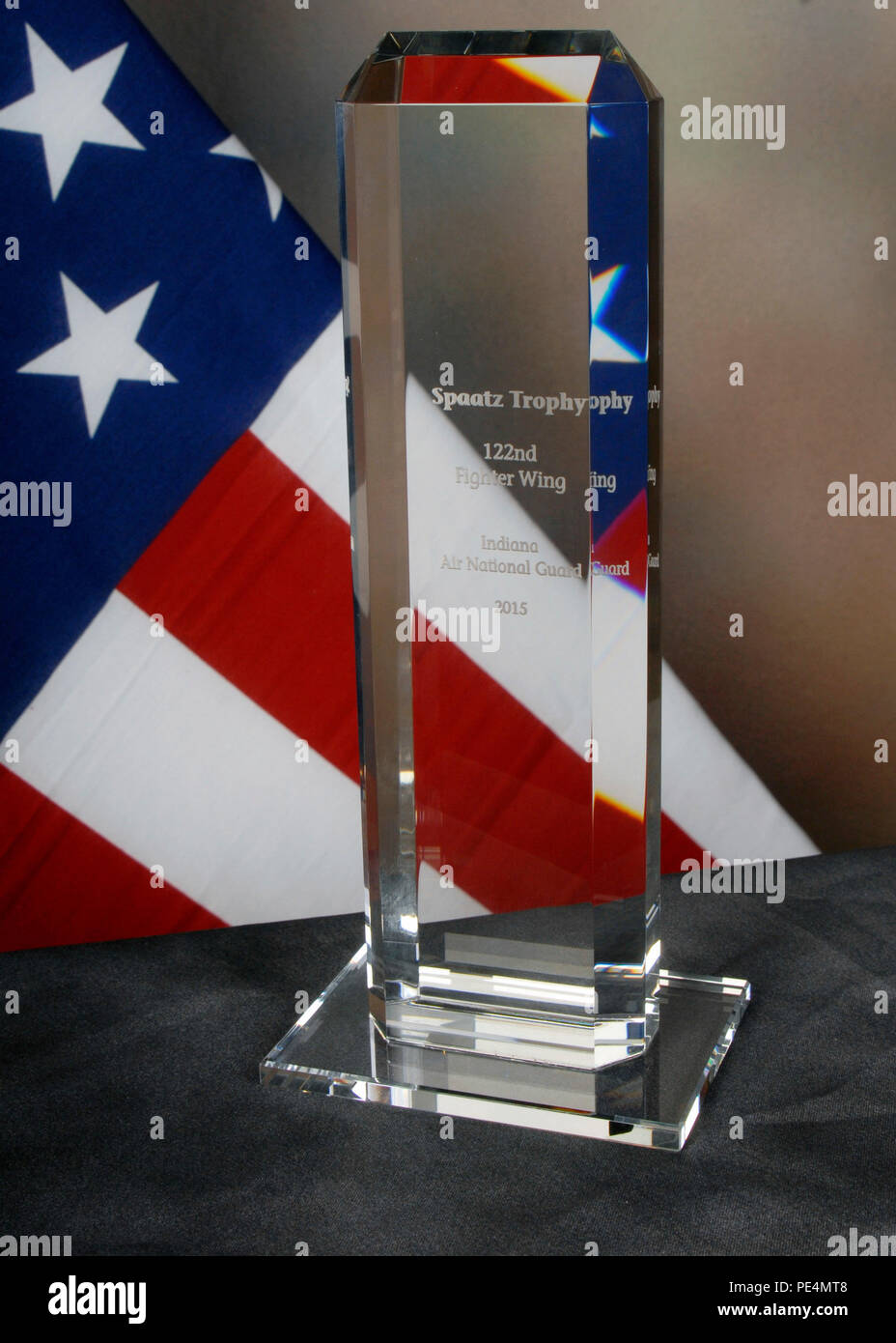 Spatz trophy hi-res stock photography and images - Alamy