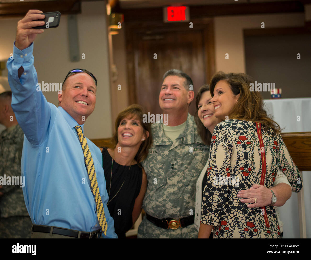 Change of command ceremony photographs hi-res stock photography and ...