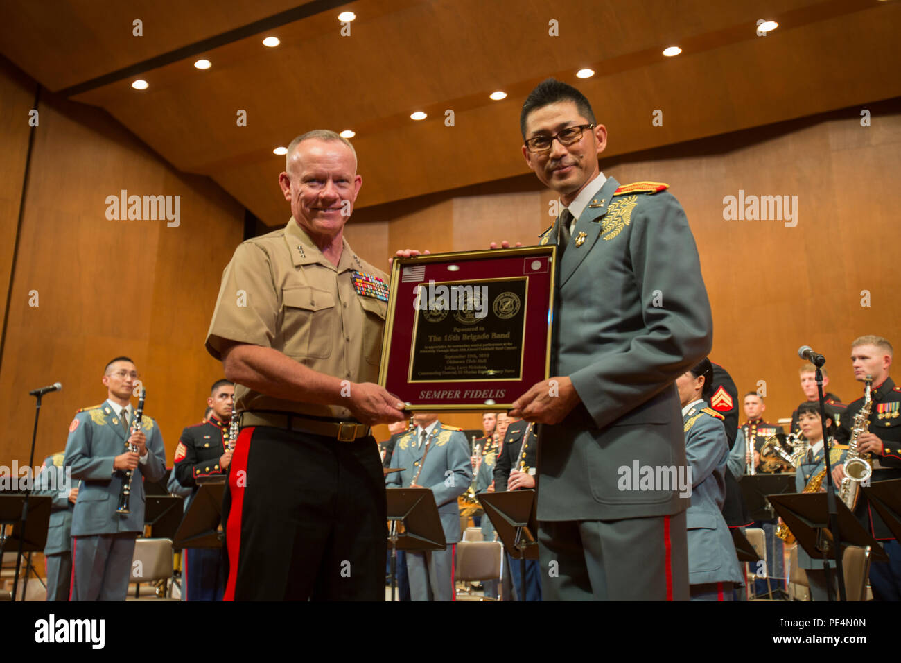 Lt Gen Larry Nicholson Stock Photos & Lt Gen Larry Nicholson Stock ...