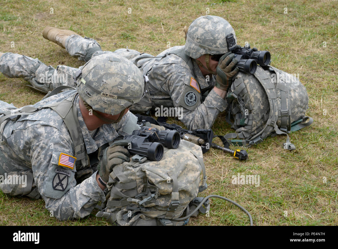 U.S. Troopers assigned to 2nd Cavalry Regiment, practice how to ...