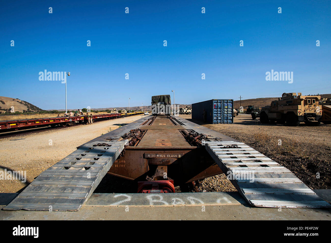 Marines with 1st Combat Engineer Battalion, 1st Marine Division, I ...