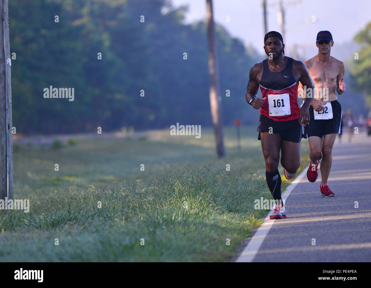 Mulberry island half marathon hi-res stock photography and images - Alamy