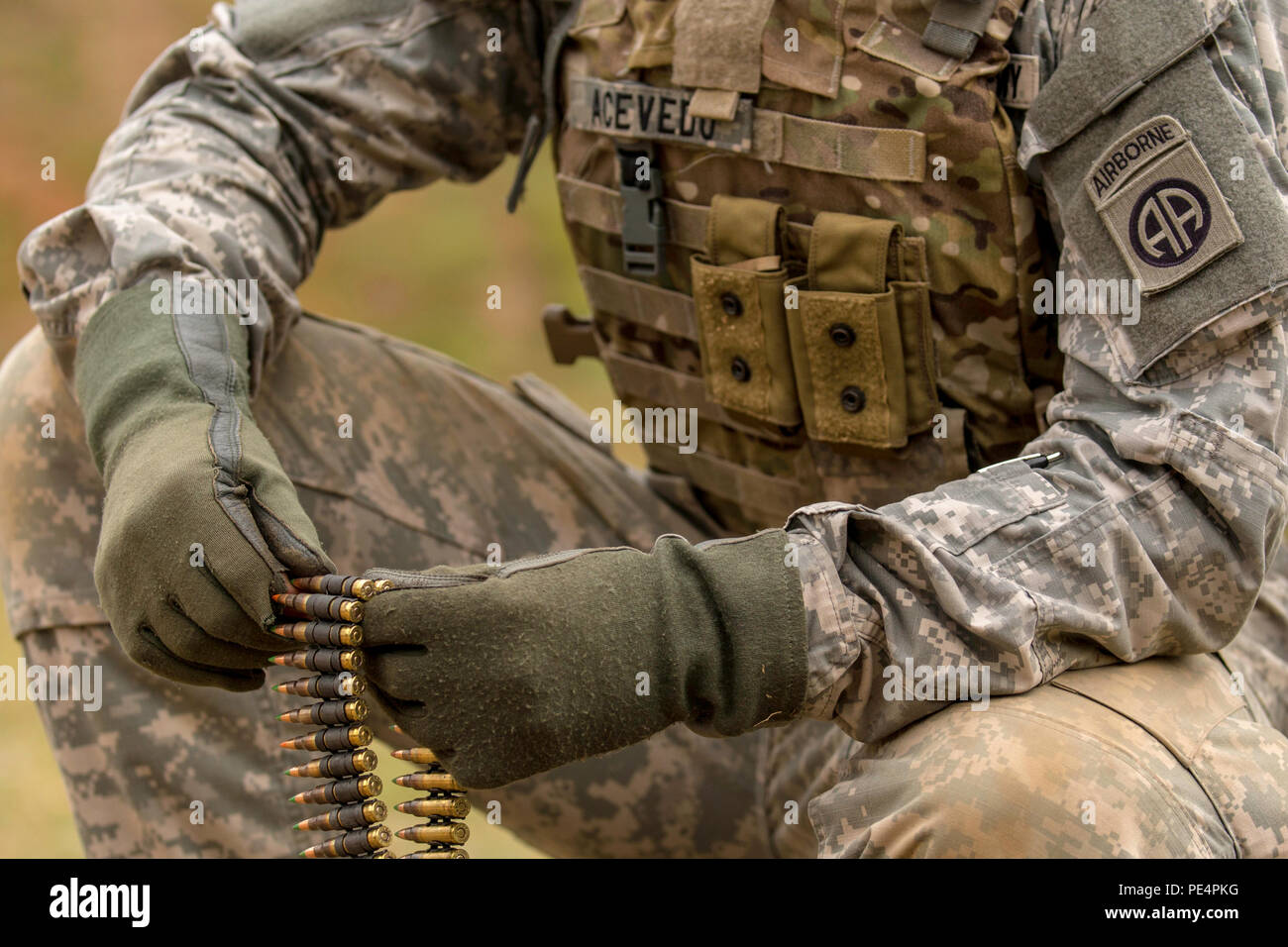 Machine gun disassembly hi-res stock photography and images - Alamy