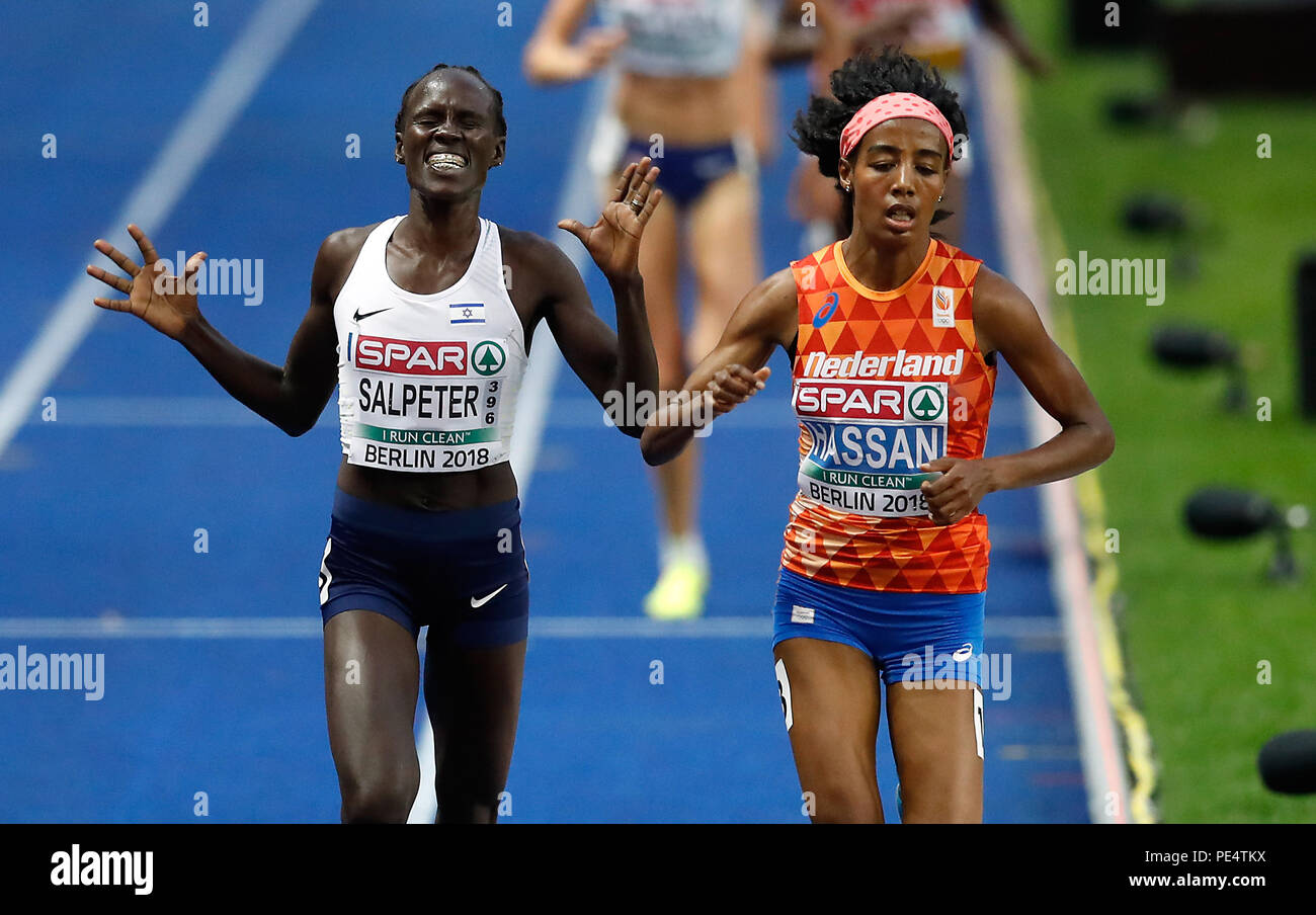 Israel's Lonah Chemtai Salpeter (left) and Netherland's Sifan Hassan ...