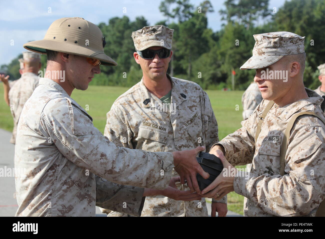 Stone bay rifle ranges hi-res stock photography and images - Alamy