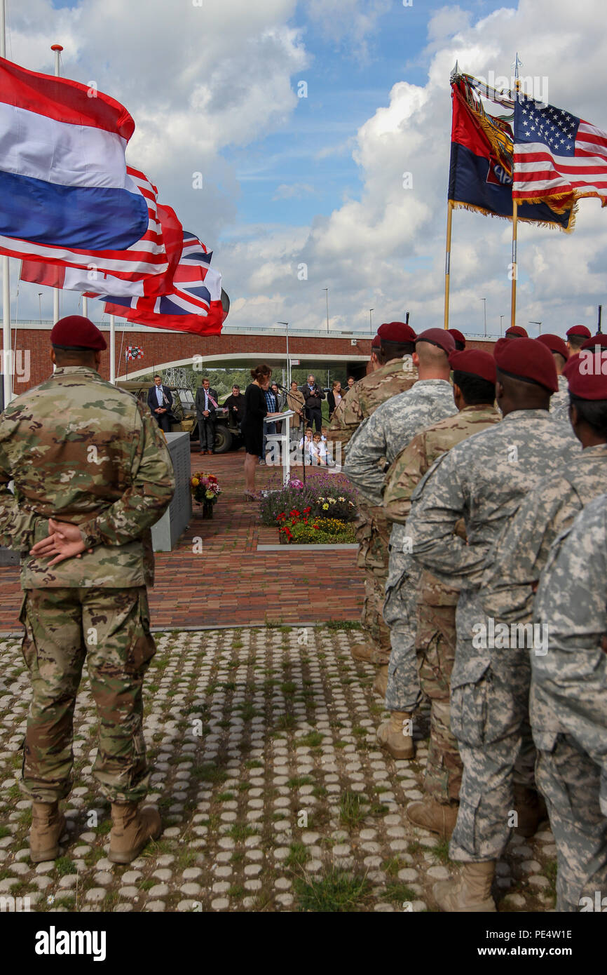 82nd Airborne Division 1944 Stock Photos & 82nd Airborne Division 1944 ...